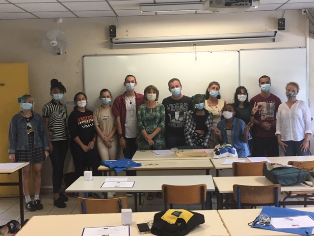 Participation des élèves du lycée Jean Joly à des concours liés aux ...